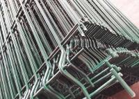 China Triangle Bending PVC Coated Welded Wire Mesh Panels 3D Wire Mesh Fence for sale