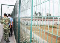 China Curved Powder Coated Welded Wire Mesh , Airport Galvanised Steel Mesh Panels for sale