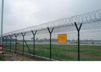 China 2.4m Anti Climb Chain Link Fence Y Shaped PVC Coated Stainless Steel Mesh Panels for sale