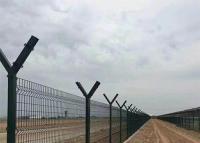 China RAL6005 Green Metal Border Fence 3D Curved Decorative Metal Fencing Panels for sale