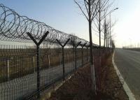 China RAL6005 Green Metal Border Fence 3D Curved Decorative Metal Fencing Panels for sale