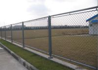 China 2.5m Metal Chain Link Fence 55*55mm PVC Coated Green Diamond Wire Mesh Fencing for sale