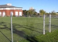 China 6 Foot Metal Chain Link Fence 9 Gauge Diamond Mesh Fence Border for sale