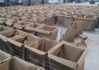 China Hot Dip Galvanized Weld Gabion Hesco Barrier 3 Cells Sand Wall for sale