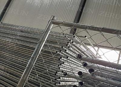 China 3.2mm Electro Galvanized Wire 50x50mm Metal Chain Link Fence for sale