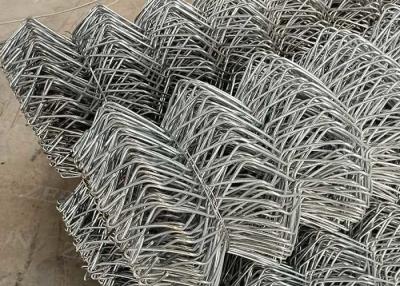 China 3mm Hot Dipped Galvanized Wire 50mm Diamond Chain Link Fencing for sale