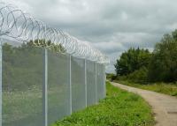 China 9 Gauge Wire 25*75mm Anti Cut Airport 358 Security Fence for sale