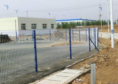 China Folding Welded Wire Mesh Curved 3.5mm 3D Fence Panel for sale