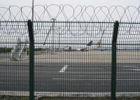 China Y Post 50*200mm Mesh 2.5m Height Airport Security Fence for sale