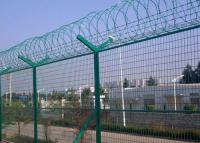 China ISO9001 2.5m Tall Pvc Coated Welded Wire Mesh Y Post Airport Security Fence for sale