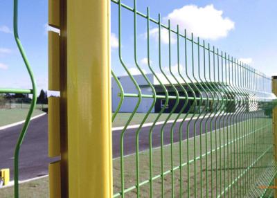 China 50 X 200mm Mesh Folding Welded 2.5m Height Metal Garden Border Fence for sale