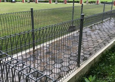 China BRC Wire Mesh Green PVC Coated 2400X1800mm Roll Top Fence for sale