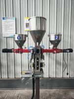 China 0.4-10kg/H Auxiliary Output Color Masterbatch Machine for Wire and Cable Production with 60-300kg/H Capacity for sale