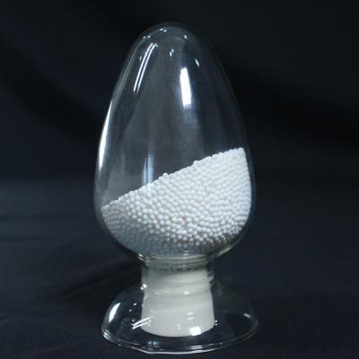 China PDH Alumina Carrier 1.6-1.8mm Sphere 100-110m2/g Surface Area for sale