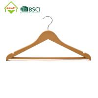 China Thick Heavy Duty Plastic Hangers 44.5x23cm Wood Like for sale
