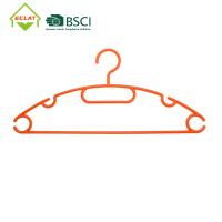 China PP 40CM Contoured Heavy Duty Plastic Coat Hangers Multipurpose for sale