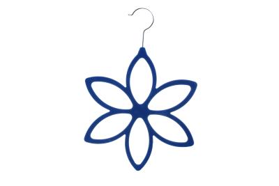 China Flower Shaped Infant Velvet Hangers , 29cm Kids Flocked Hangers for sale