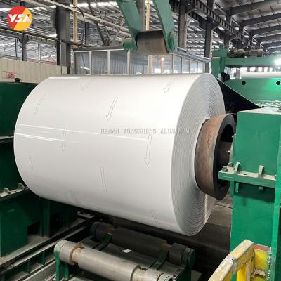 China Prepainted Color Coated Aluminum Coil 0.2-2.0mm Thickness 1000-1600mm Width for sale