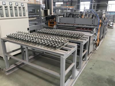 China Automatically Hight 1300mm Gi Wire Net Making Machine For Animal Cage for sale
