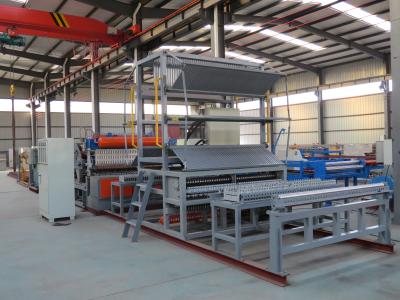 China Automatic 220V Steel Wire Welding Machine with High Pressure Cylinder for sale