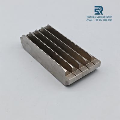 China 12.7×31.75mm Burr Oak Fin Die Station Lower Rippled Slit Blade in Condenser Coil Making for sale