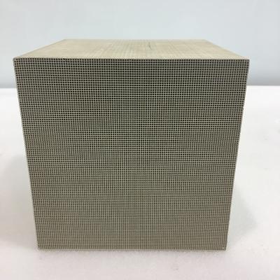 China ISO14001 Noble Metal Co-Catalyst Catalytic Converters for sale