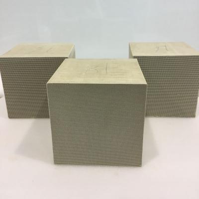 China 2 - 5nm High Density Noble Metals Activator With High Stability for sale