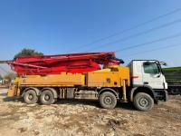 China Putzmeister 46m Used Concrete Pump Truck in White from 2012 with After-sales Service for sale