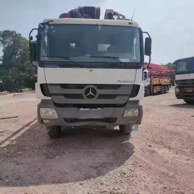 China Hydraulic Machining Process 56 Meter Truck Mounted Concrete Pump for Red Benz Chassis for sale