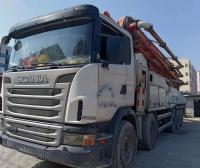 China Orange Zoomlion 63m Used Concrete Pump Construction Machine for Productivity Boost for sale