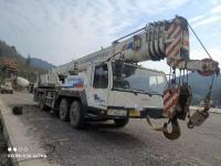 China Zoomlion 50ton All-Terrain Used Truck Crane QY55V Mobile Crane 2012 Maximum Lifting Weight 16t for sale
