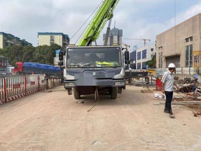 China Maximum Lifting Height 40m 35ton Truck Crane Heavy Equipment Hoist Crane with 4 Shafts for sale