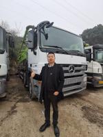 China Zoomlion 56m Batching Plate Mobile Pump Machinery for Customer Requirements Concrete Pump for sale