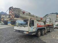 China Maximum Lifting Weight 16t White 2011 Zoomlion 50ton Truck Crane Hoist Crane for sale