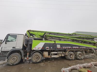 China Zoomlion 63m Direct Used Pump Truck for Ready-Mix Concrete and Semi-Dry Shotcrete for sale