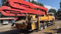 China 1370mm Feeding Height Cylinder Type Concrete Pump Putzmeister 38m for Construction for sale
