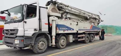 China Max.Theory Output 140/200 M3/H Zoomlion 52 Meter Concrete Pump Truck for Ready Mix for sale
