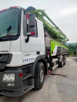 China Construction Machinery Zoomlion 47m Second-Hand Concrete Pump with Hydraulic Machining for sale