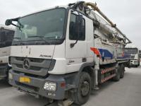 China Ready-Mix Construction Machinery Used Zoomlion 47m Concrete Pump Feeding Height 1370mm for sale
