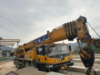 China Yellow 2013 Xg Used Truck Crane Mobile Crane Consturciton Equipment After-sales Service for sale
