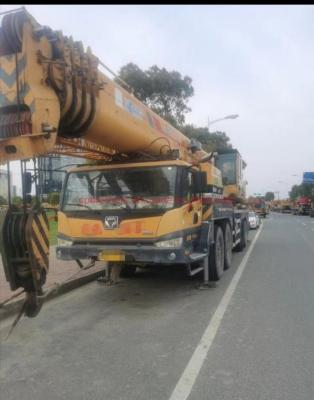 China High Demand Tonnage 2013 Xc 80T 100T Truck Crane Moble Crane Maximum Lifting Height 40m for sale