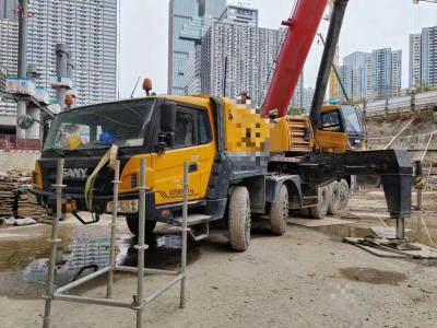 China 100ton Xg Truck Crane 2014 with Maximum Lifting Height 40m and After-sales Service for sale