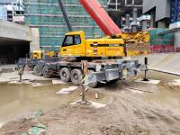 China Folding 100ton Lifting Equipment Truck-Mounted Telescopic Crane with ISO9001 Certification for sale