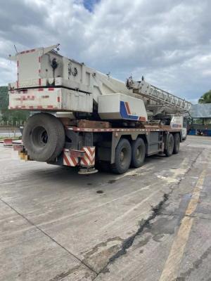 China Zoomlion 80ton Terrian Mobile Crane 2012 Year Used Crane Five-Arm Crane Jib in White for sale
