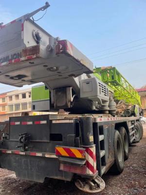 China Construction Equipment 2018 Zoomlion 80ton Ztc80V5 Mobile Crane Truck Crane Shaft Number 4 for sale