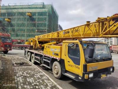 China 2013 Xg 25ton Mobile Crane Maximum Lifting Weight 16t for Durable Terrian Construction for sale