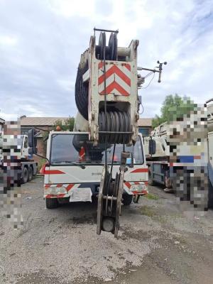 China 2012 Zoomlion 260ton Mobile Crane Truck Crane Lifting Equipment with Five-Arm Crane Jib for sale