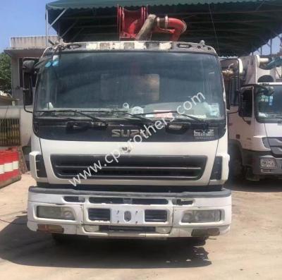 China 2013 Putzmeister 38m Mobile Pipeline Concrete Pump for Precise Concrete Placement for sale