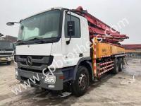 China 2009 Used Concrete Pump Truck with Hydraulic Machining Process and Mercedes Benz Chassis for sale