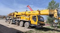 China Construction Company 2010 Mobile Crane 50ton Used Heavy Equipment Hoist Crane 4 Shafts for sale